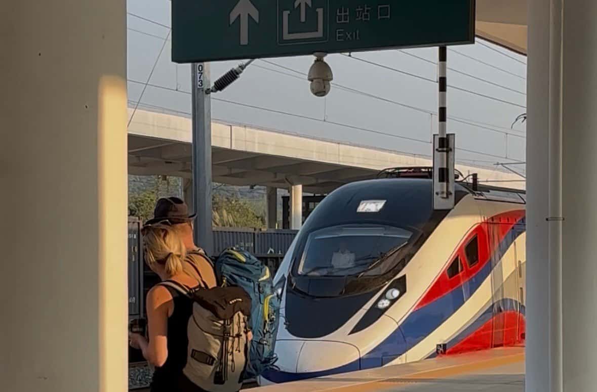 Laos High-Speed Train Guide: Ticket, Class, Tips - Time2book